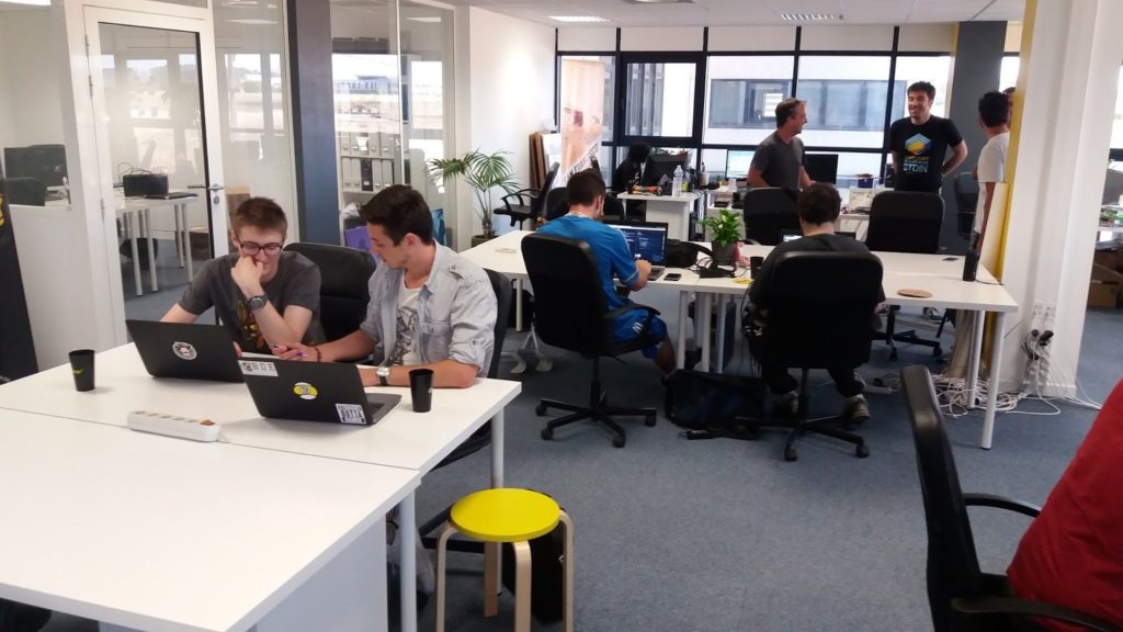 Enjoying the Multiple Facets of a Coding Event – CodinGame Blog